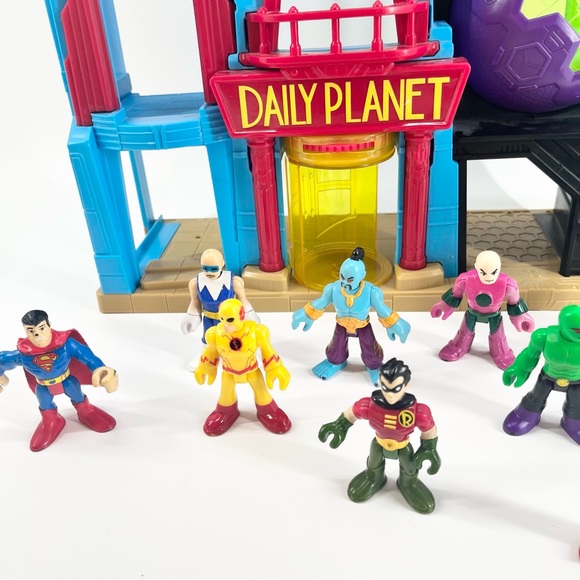 Fisher-Price | Toys | Imaginext Daily Planet With Figures Super Man And ...